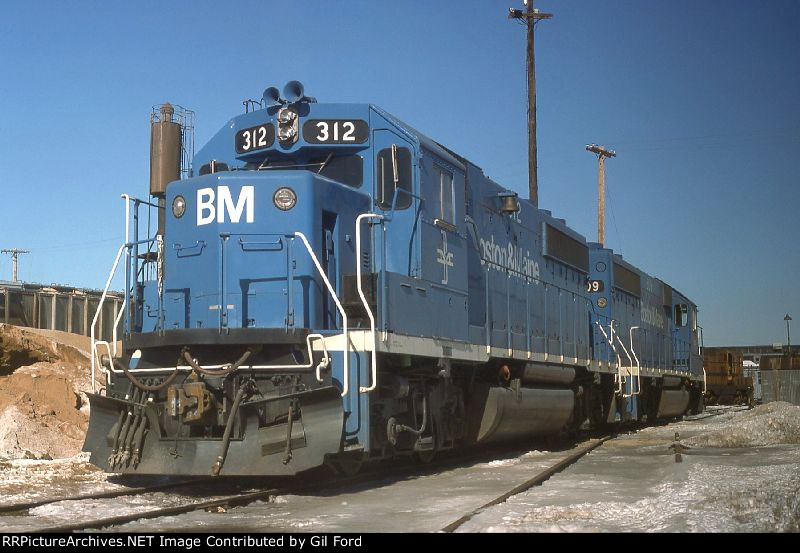 B&M 312-309(GP40-2)